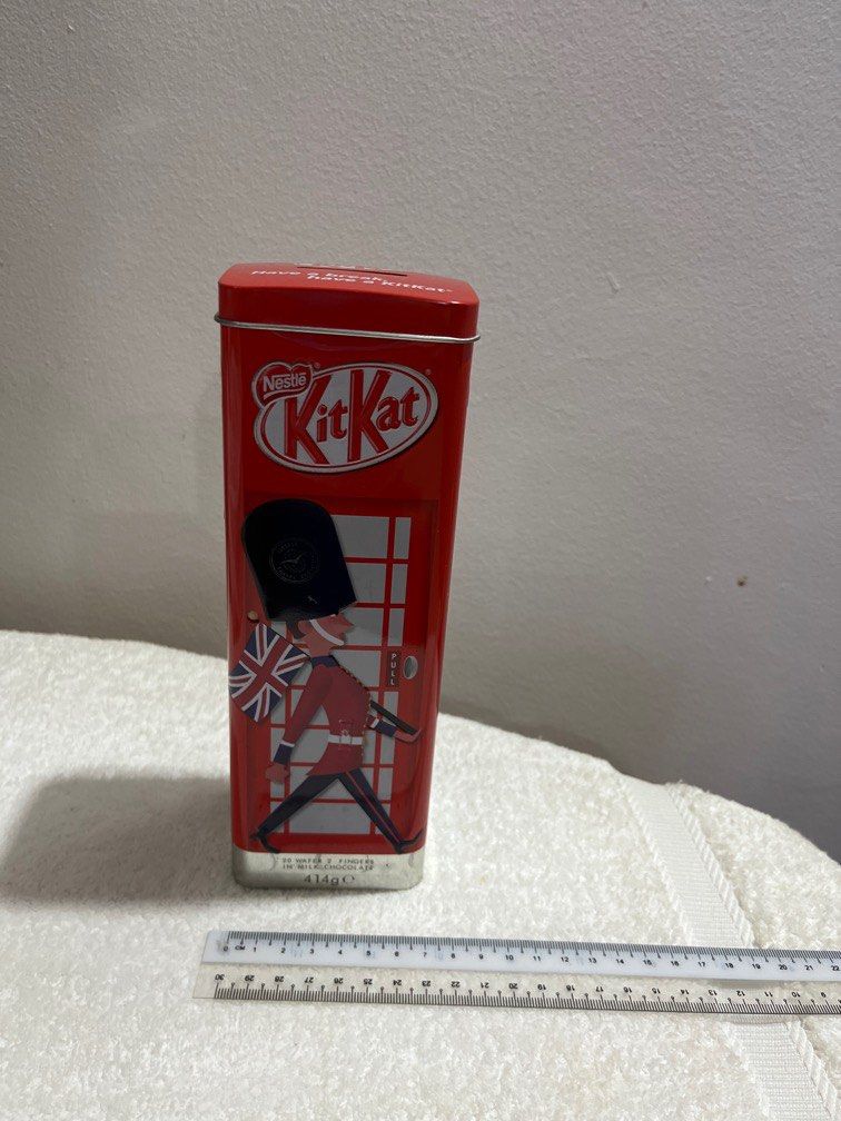 Kit Kat Coin Bank, Hobbies & Toys, Memorabilia & Collectibles, Vintage ...