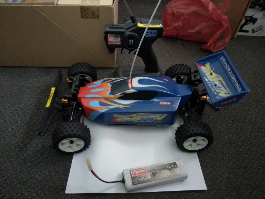Kyosho Zaboon remote control cars, Hobbies & Toys, Toys & Games on ...