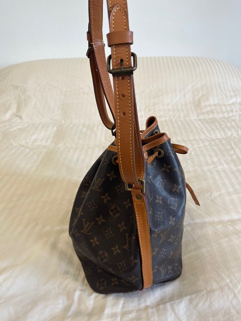 LV Bucket Bag, Luxury, Bags & Wallets on Carousell