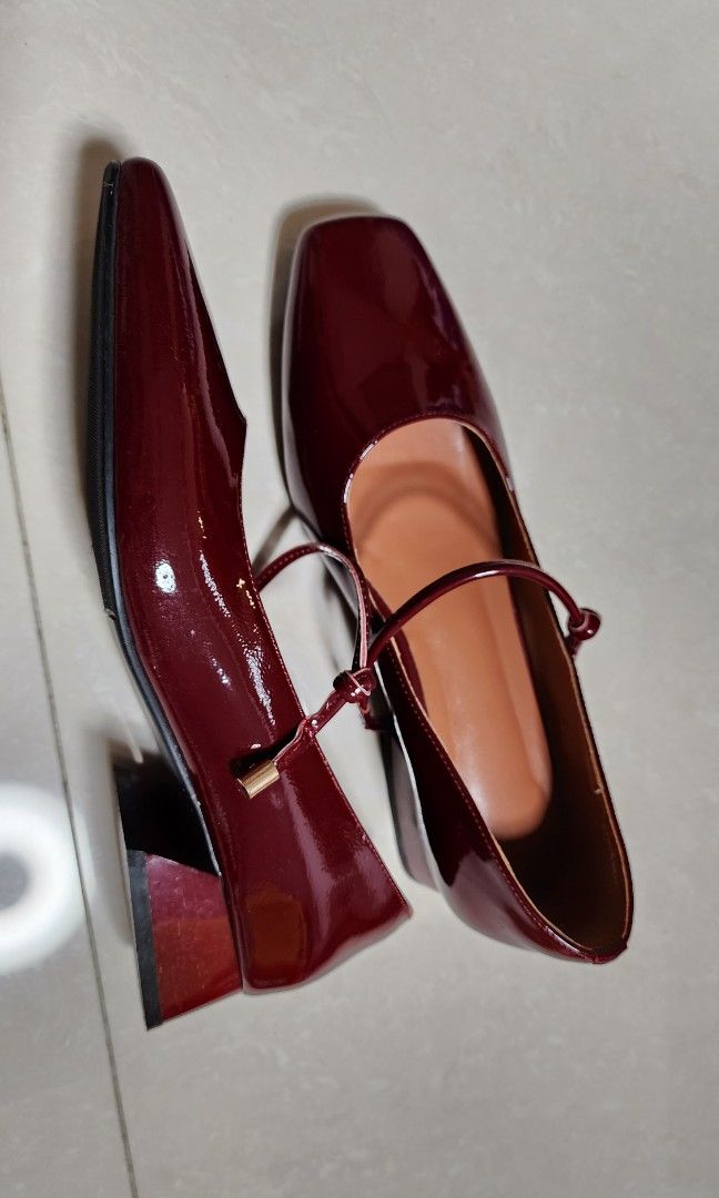 Mary Jane shoes red, Women's Fashion, Footwear, Heels on Carousell