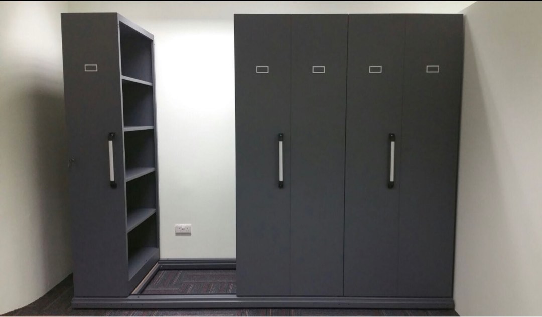 Mobile shelving compactors 5 bay storage system, Furniture & Home ...