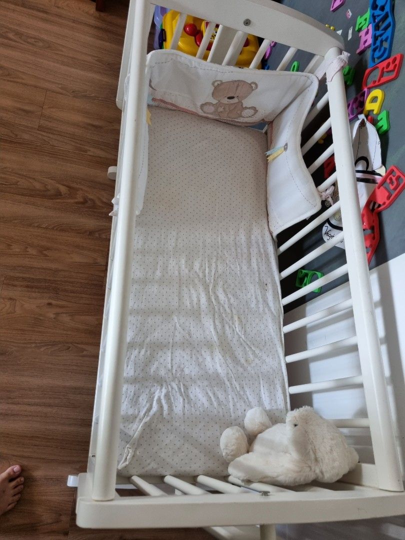 Mothercare rocking cot, Babies & Kids, Baby Nursery & Kids Furniture ...