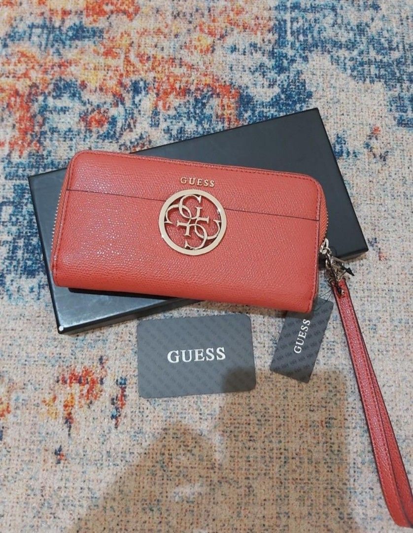 New Guess wallet original, Barang Mewah, Tas & Dompet di Carousell