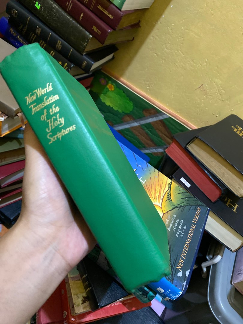 new-world-translation-on-carousell