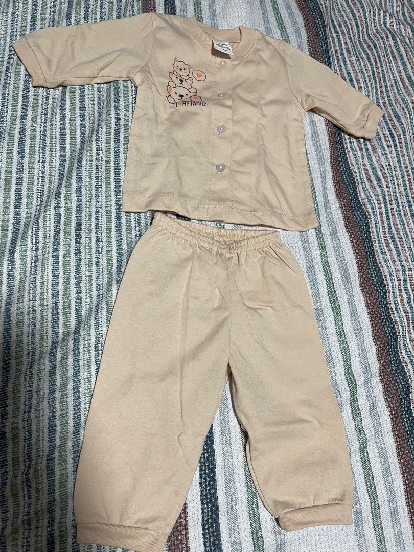 Newborn baby pyjamas, Babies & Kids, Babies & Kids Fashion on Carousell