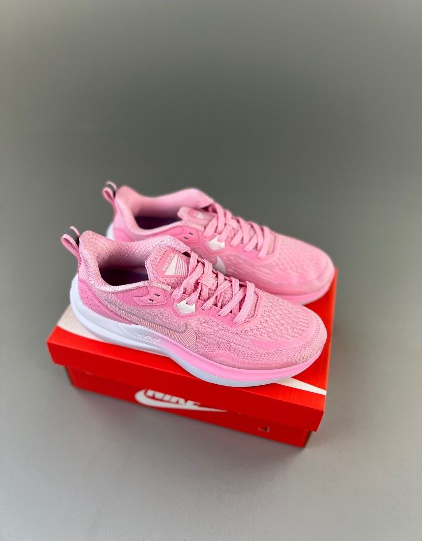 NIKE AIR ZOOM PEGASUS ORIGINAL, Fesyen Wanita, Sepatu di Carousell