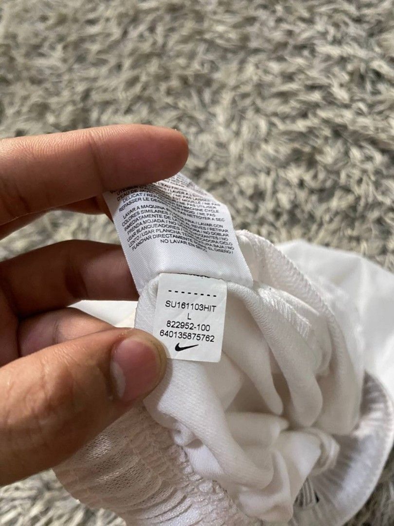 Nike Side Swoosh, Men's Fashion, Activewear on Carousell