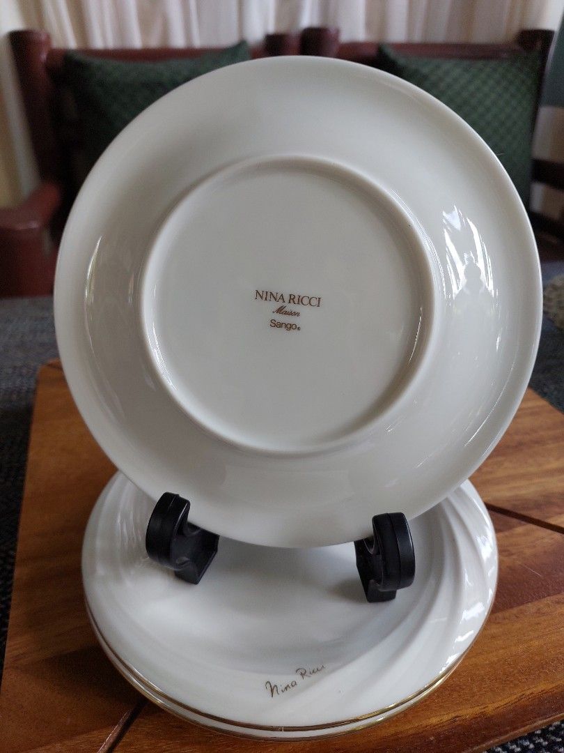 Nina Ricci Cake plate, Furniture & Home Living, Kitchenware & Tableware ...