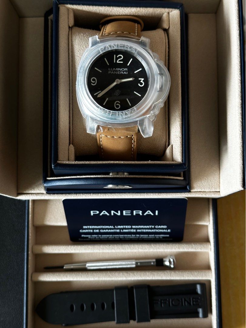 Panerai Luminor Base Logo PAM 1086 44mm, Luxury, Watches on Carousell
