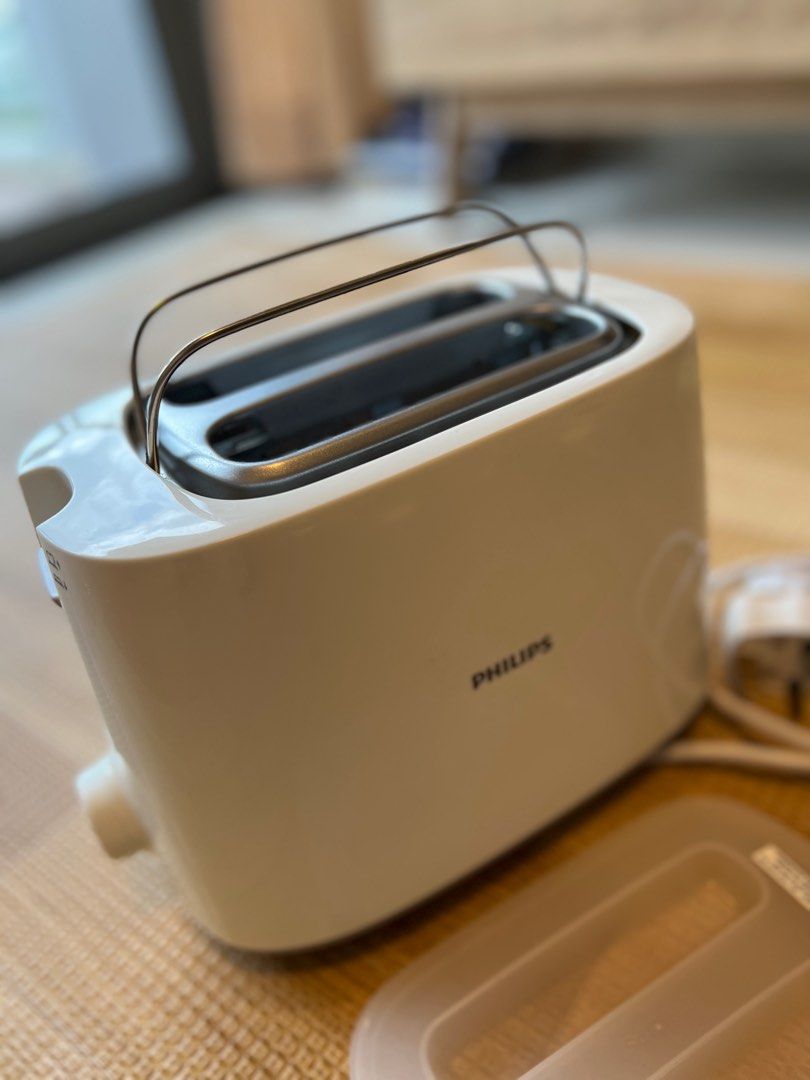 Philips Bread Toaster - white, TV & Home Appliances, Kitchen Appliances ...