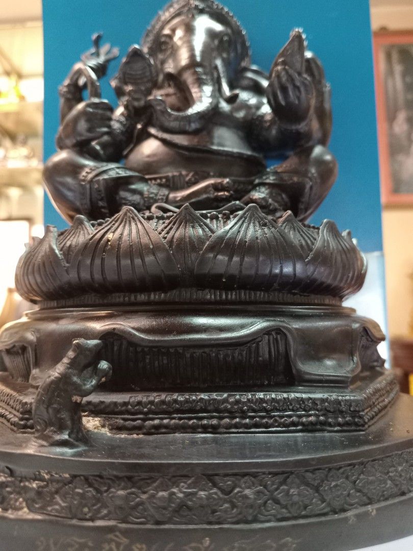 Pikanet luang por hong ganesa, Hobbies & Toys, Memorabilia ...