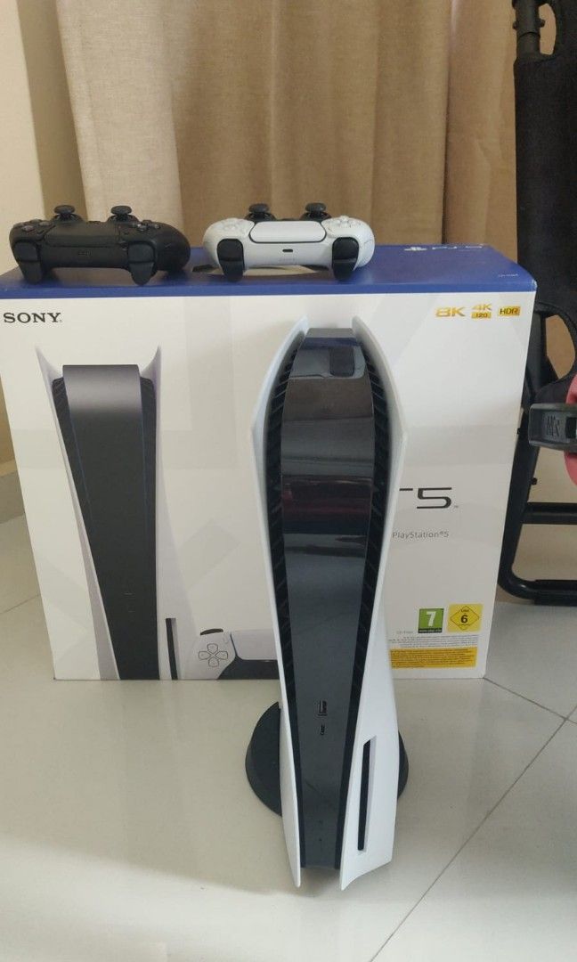 PS5 disk edition - 2 controllers, Video Gaming, Video Game Consoles ...