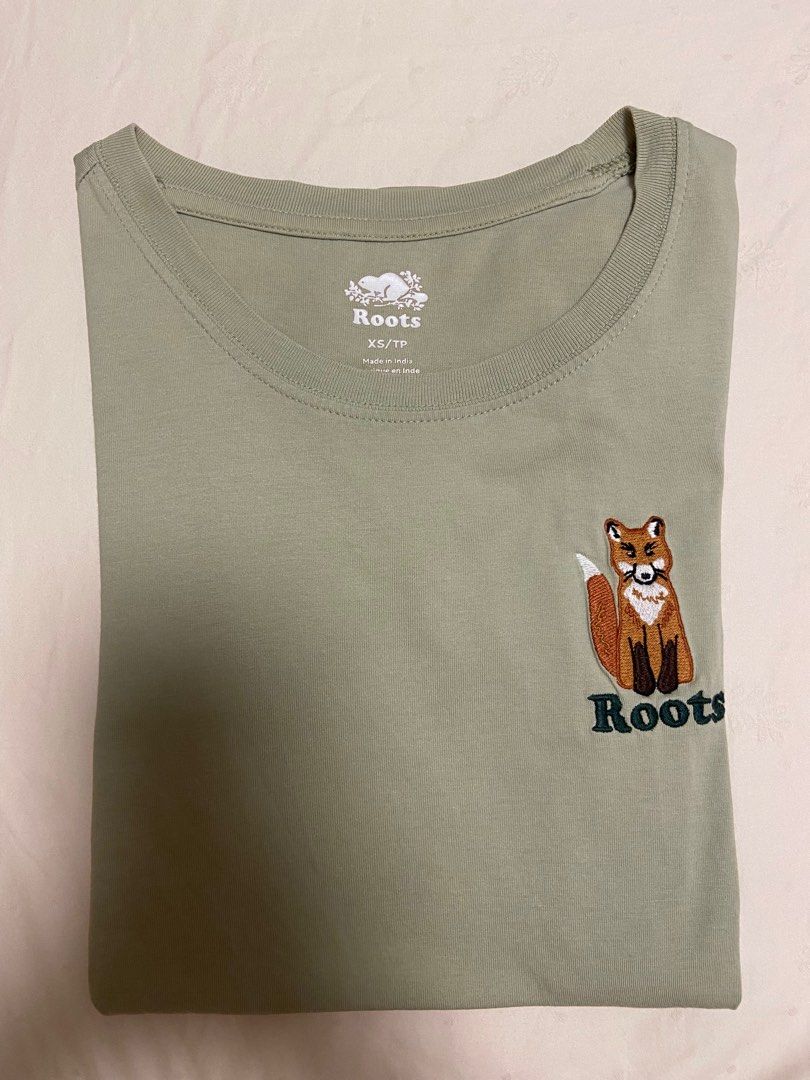 Roots 狐狸logo T袖xs號9成新, 她的時尚, 上衣, T恤在旋轉拍賣