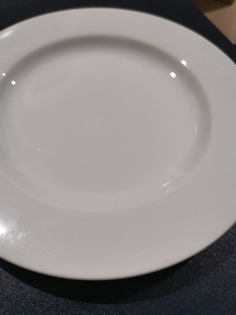Round Plate deep center thin 8inch, Furniture & Home Living ...