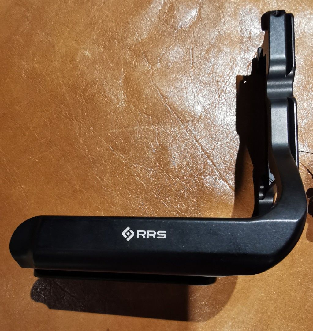 RRS L Bracket for Fujifilm GFX100, Photography, Photography Accessories ...
