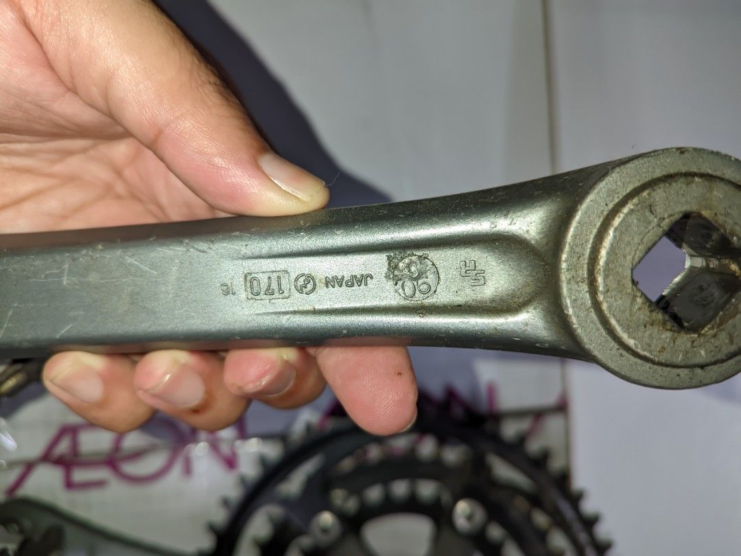 Sakae crankset, Sports Equipment, Bicycles & Parts, Bicycles on Carousell
