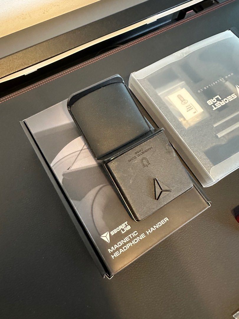 Secret Lab Desk - Signature Stealth & RGB Strip, Furniture & Home ...