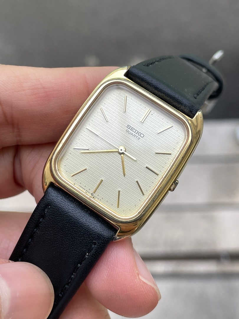 Seiko Tank Quartz, Fesyen Pria, Jam Tangan di Carousell