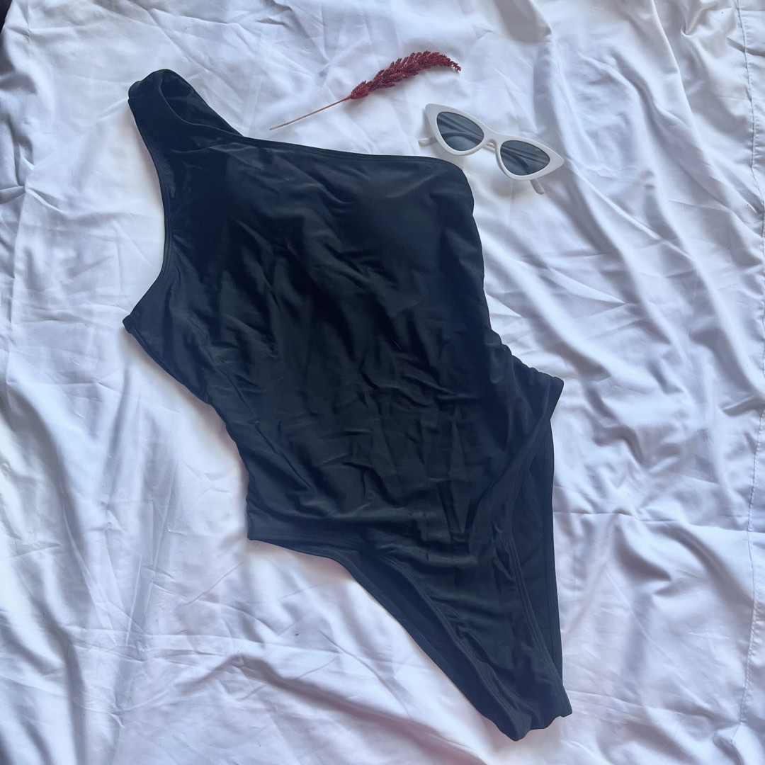 Shein One-Piece Bikini, Women's Fashion, Swimwear, Bikinis & Swimsuits ...