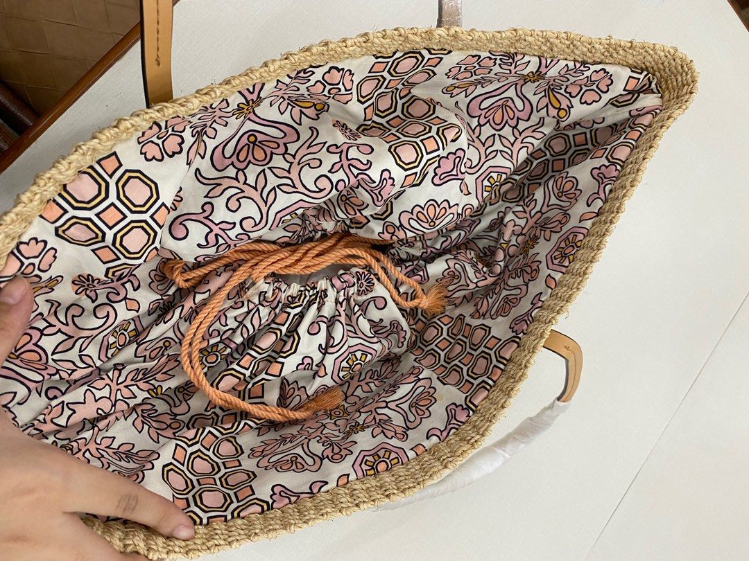Tory Burch Straw Liability Bag, Luxury, Bags & Wallets on Carousell