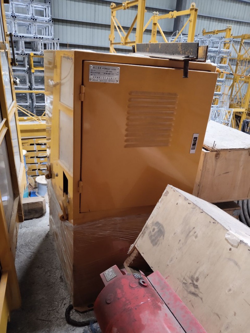 TOWER CRANE COMPLETE SET OF INTERNAL JACK UP SYSTEM(2X2M), Commercial ...