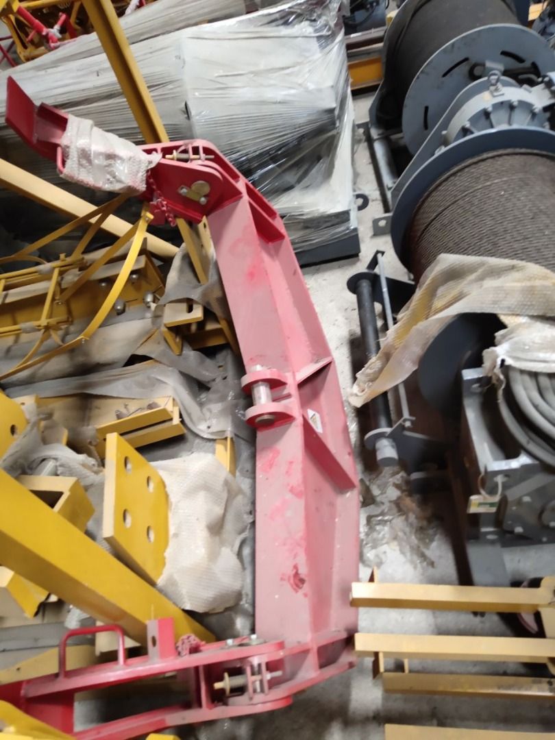 TOWER CRANE COMPLETE SET OF INTERNAL JACK UP SYSTEM(2X2M), Commercial ...