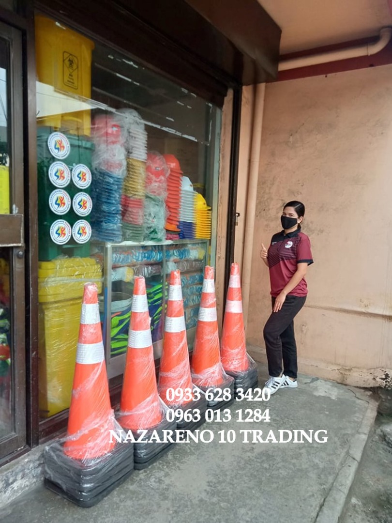 Traffic cone with Reflector, Commercial & Industrial, Construction ...