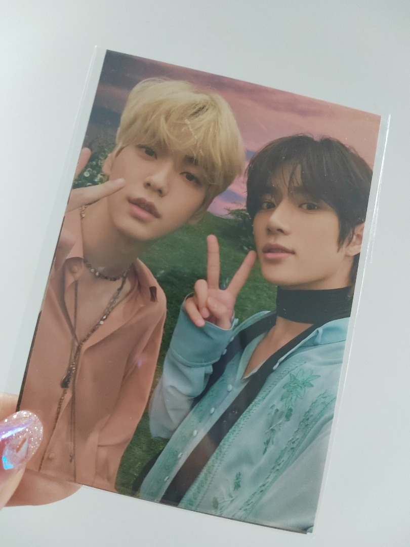 TXT mini photocard, Hobbies & Toys, Memorabilia & Collectibles, K-Wave ...