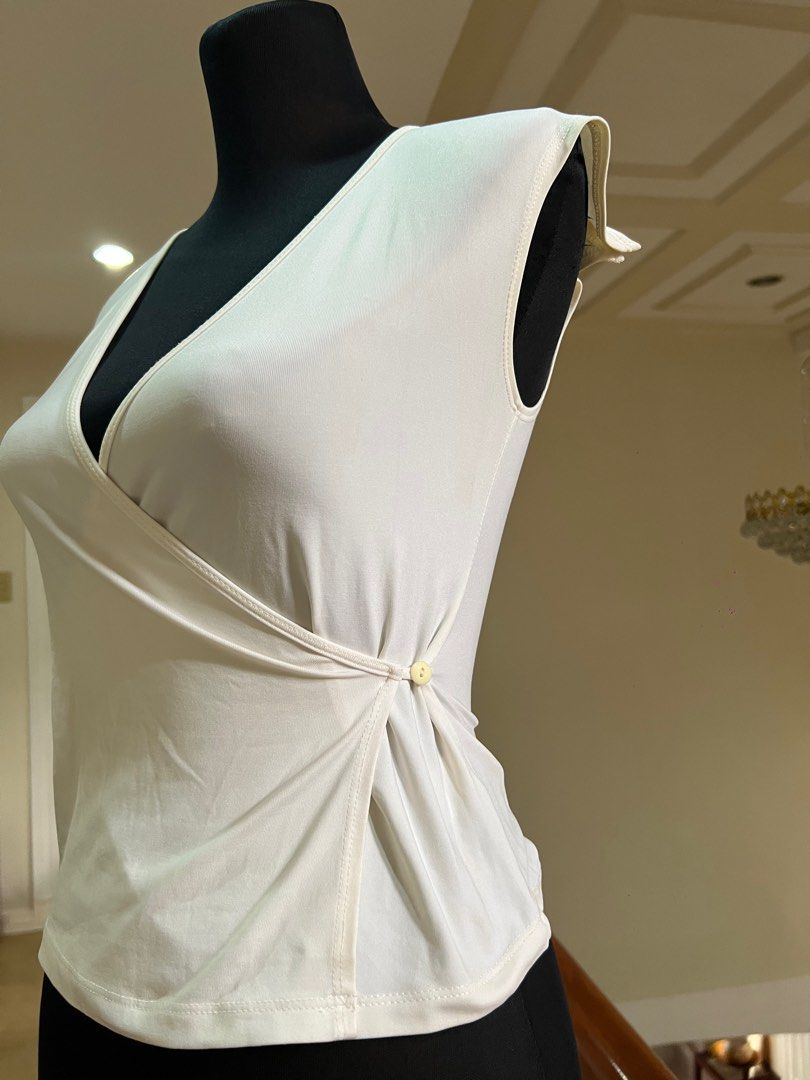 White wrap around designed top, Women's Fashion, Tops, Blouses on Carousell