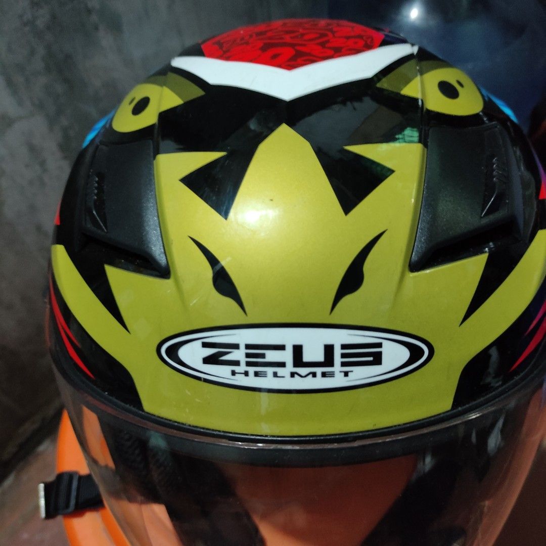 Zeus 611 bekas mulus, Motor di Carousell