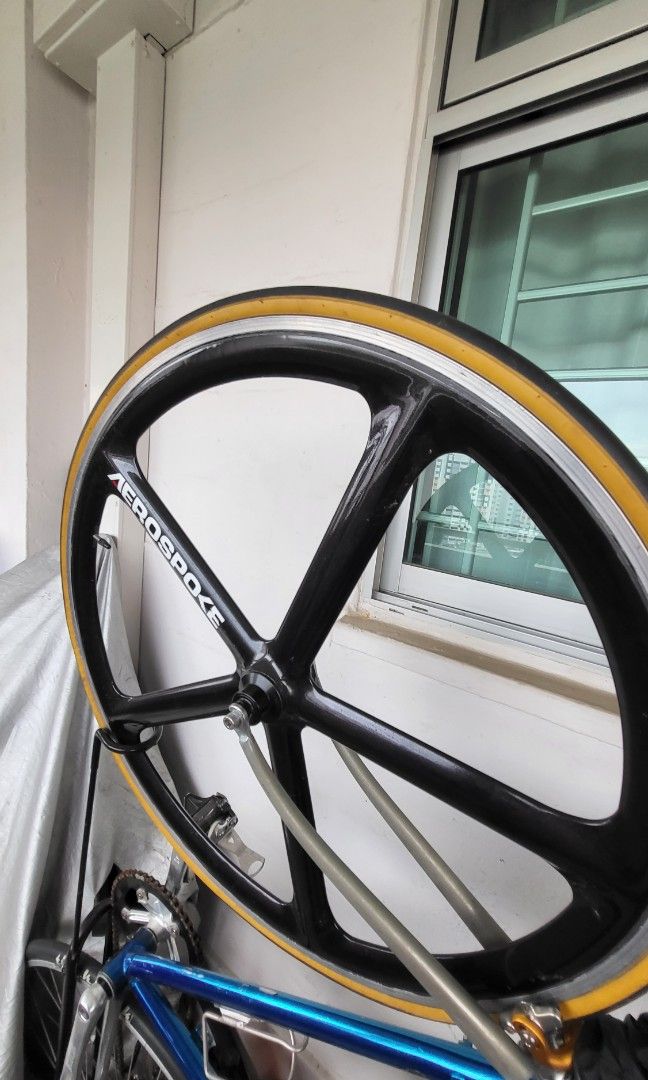 Aerospoke front wheel, Sports Equipment, Bicycles & Parts, Parts ...