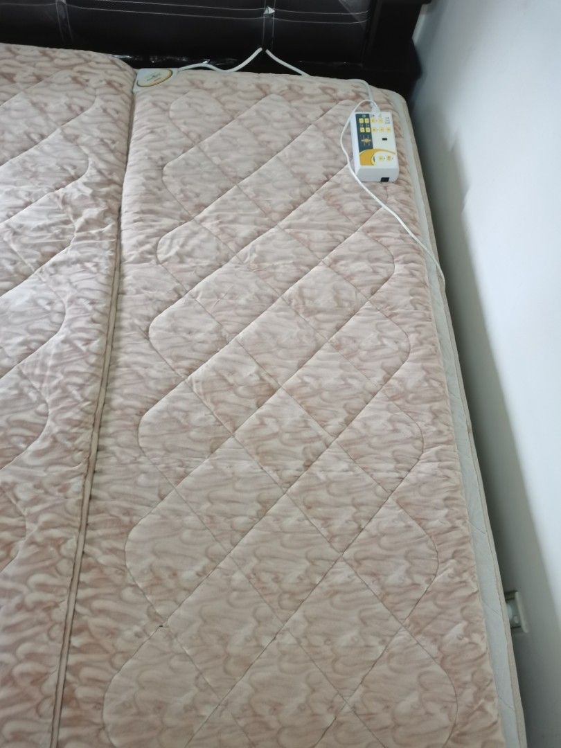 Amlife demo set bed, Furniture & Home Living, Furniture, Bed Frames ...