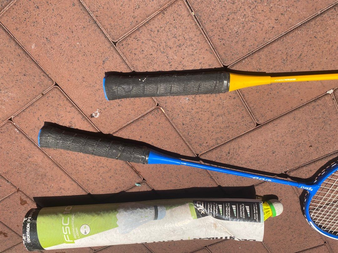 Badminton rackets & net (4 rackets) & shuttles, 運動產品, 運動與體育, 運動與體育 - 球拍 ...