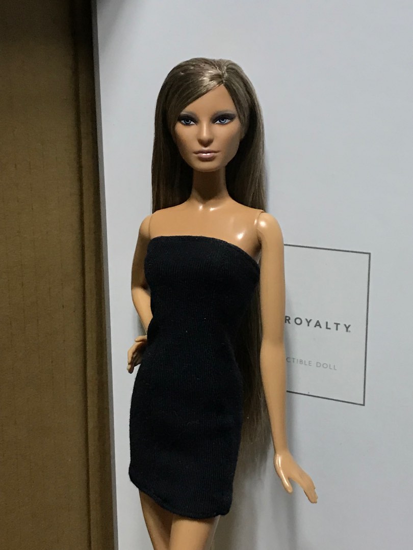 BARBIE HERVE LEGER LOU MODEL MUSE DOLL on Carousell