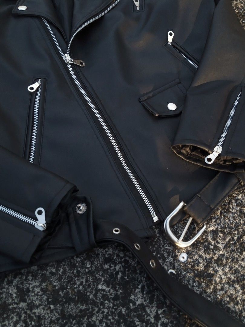 Basic leather jacket, Fesyen Pria, Pakaian , Atasan di Carousell