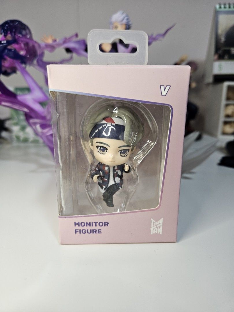 BTS TinyTan Monitor Figure of V / Kim Tae Hyung, Hobbies & Toys, Toys & Games on Carousell
