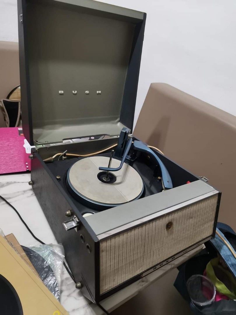 BUSH Portable Turntable, Audio, Portable Music Players on Carousell