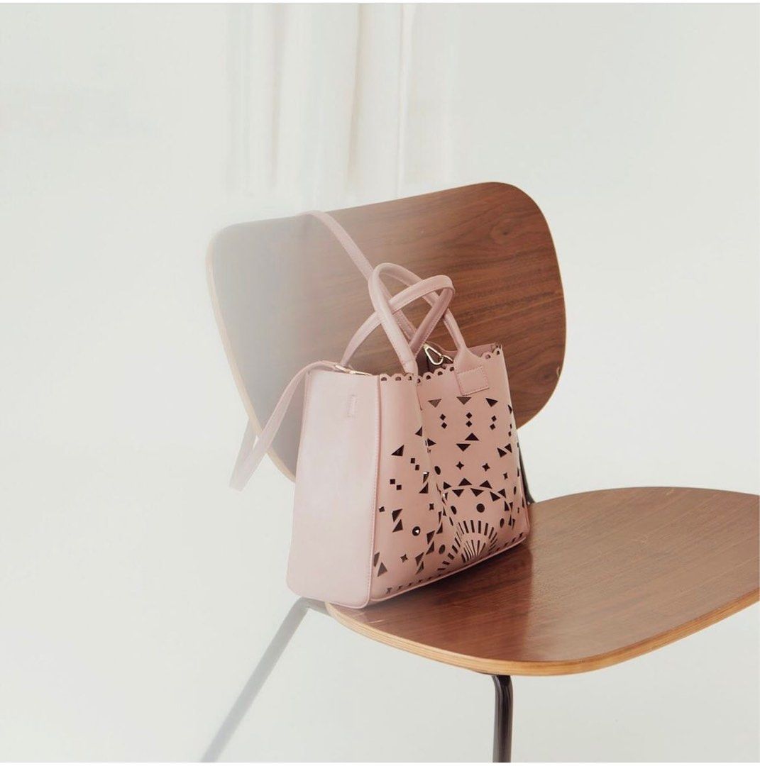 Calli Bag Patricia Stephanie X Protea on Carousell