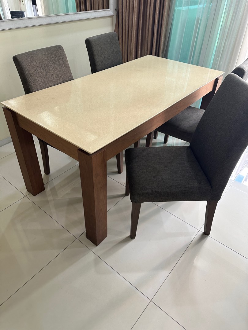 Cellini Quartz dining table 1.6m with 4 chairs in excellent condition ...