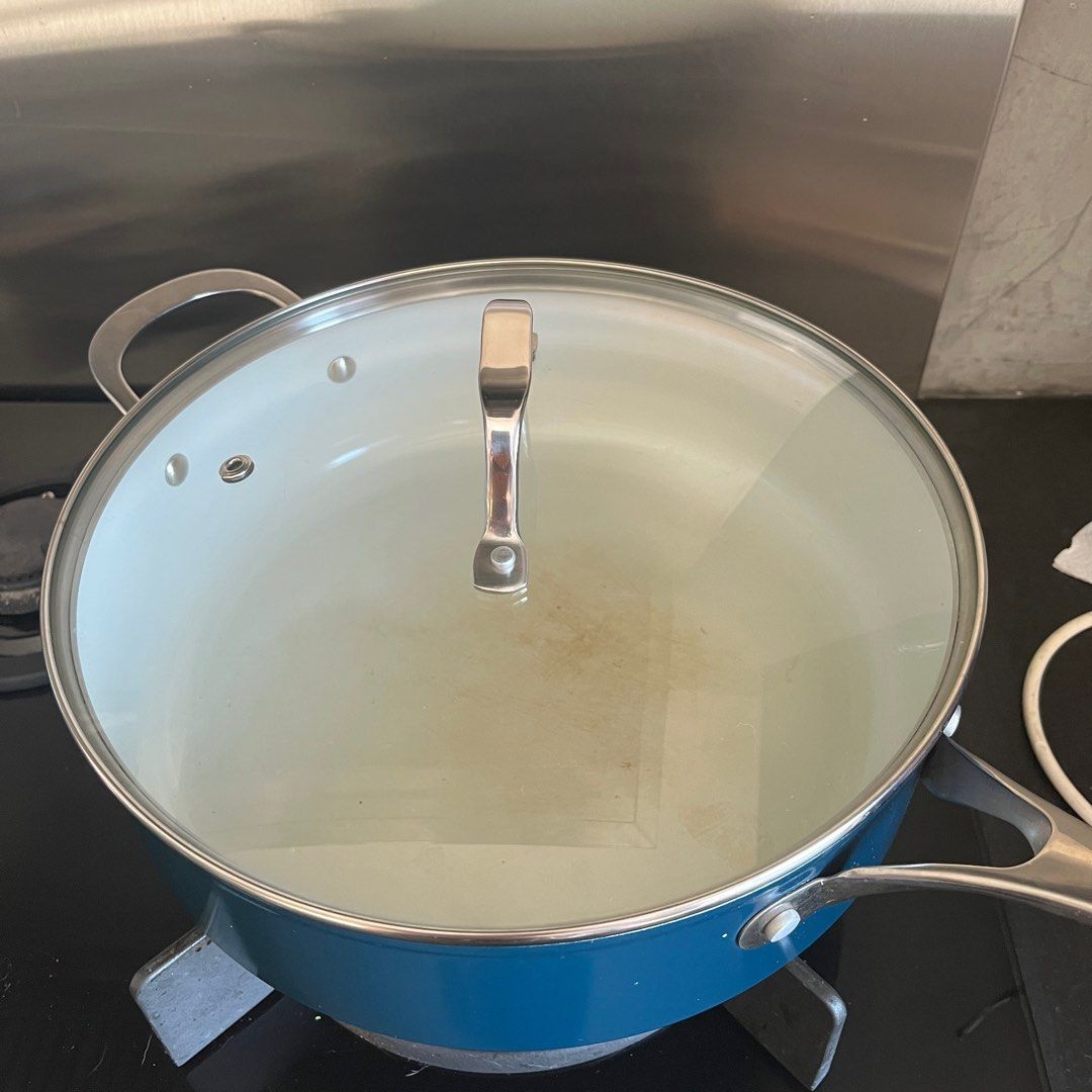 Cosmic Cookware Cosmo Pan 28cm, Furniture & Home Living, Kitchenware & Tableware, Other ...