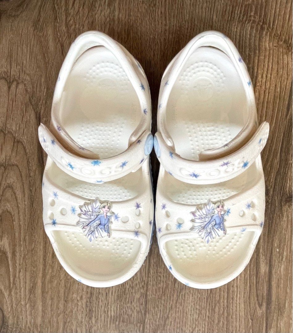 Crocs Frozen Elsa, Babies & Kids, Babies & Kids Fashion on Carousell