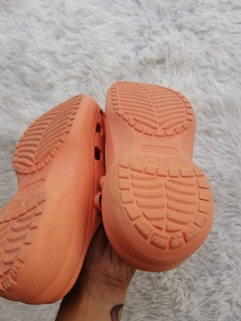 Crocs platform original, Women's Fashion, Footwear, Slippers and slides ...