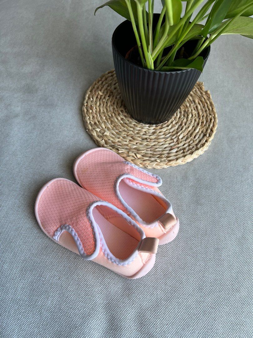 Decathlon Kids Shoe, Babies & Kids, Babies & Kids Fashion on Carousell