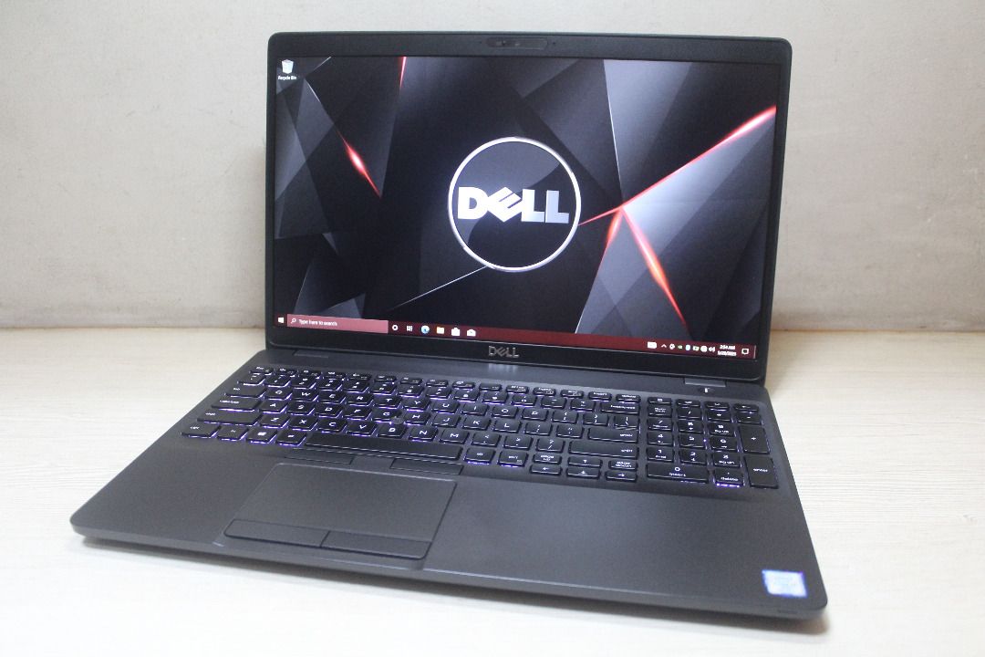 Dell precision 3541 i7-9850H Ram 16gb ssd 512gb nvidia Quadro p620 ...