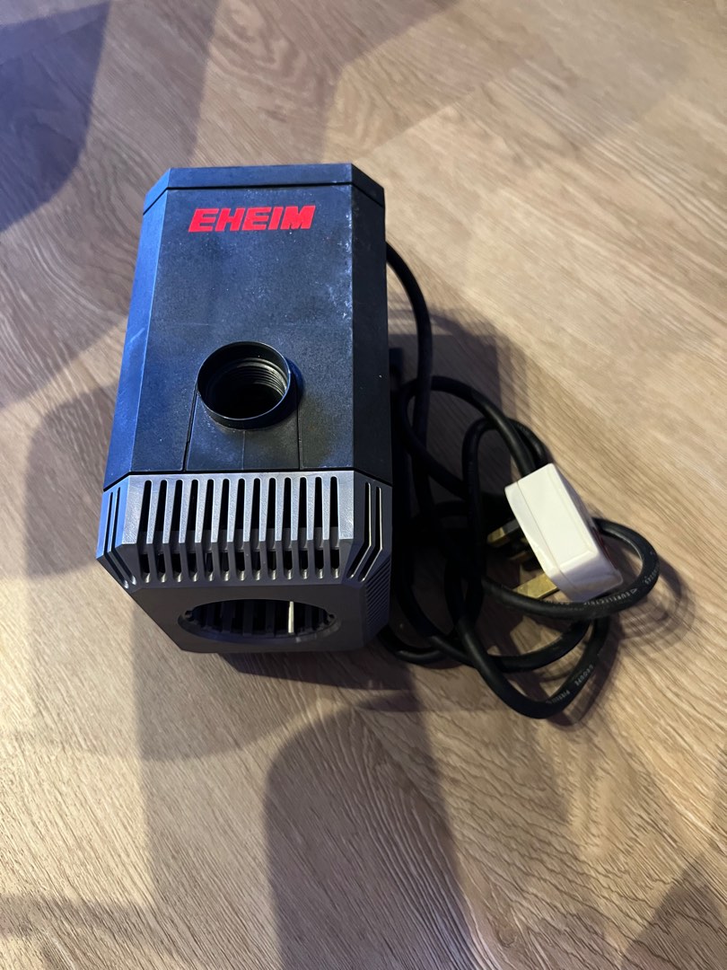 EHEIM pump, Pet Supplies, Homes & Other Pet Accessories on Carousell