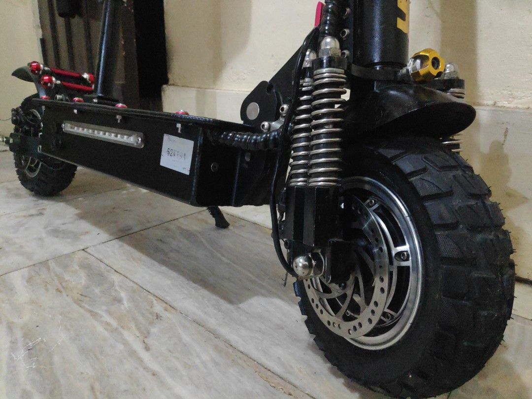 Electric Scooter Raze Sigma V2, Sports Equipment, Sports & Games ...