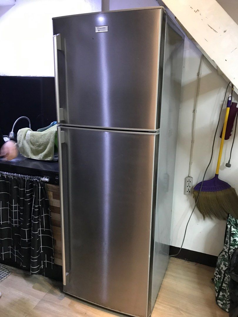 Electrolux Inverter Ref, TV & Home Appliances, Kitchen Appliances ...