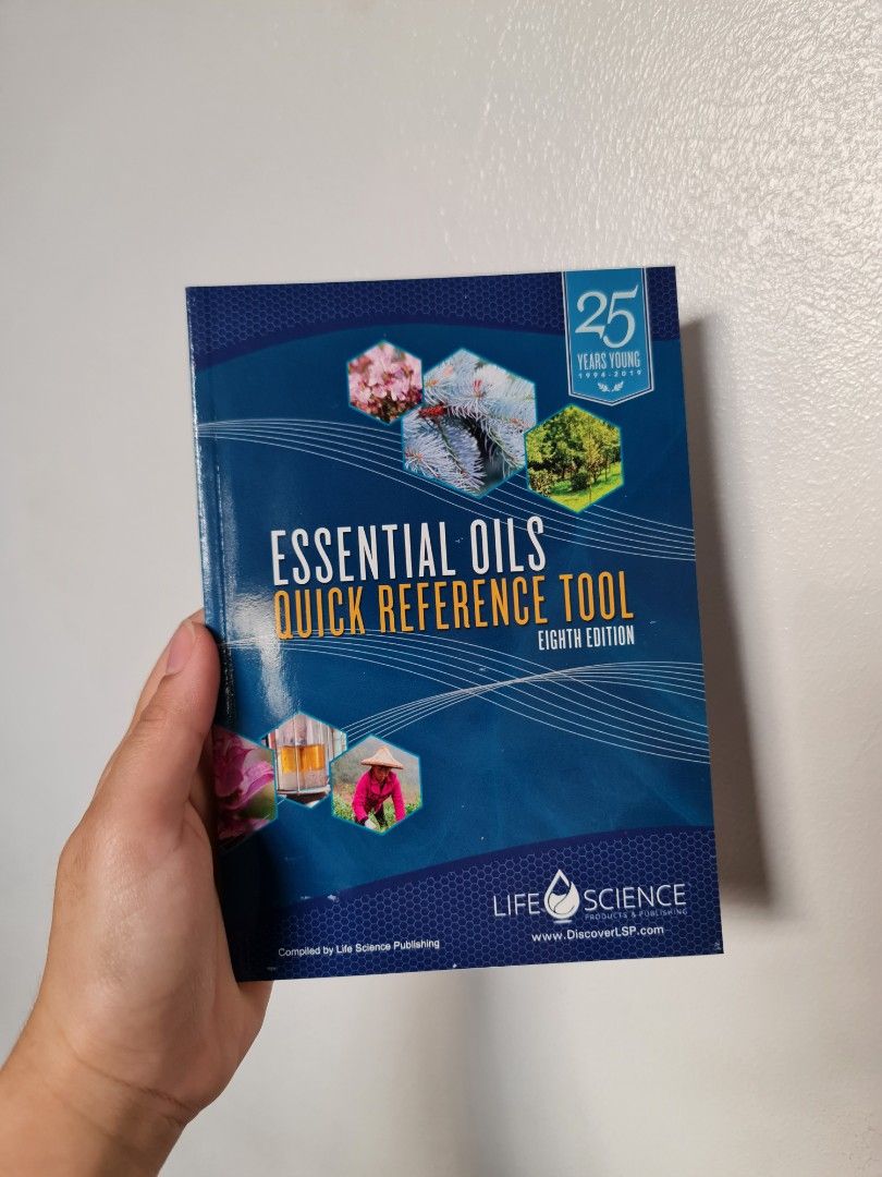 Essential Oil Quick Reference Tool (Booklet), Hobbies & Toys, Books ...