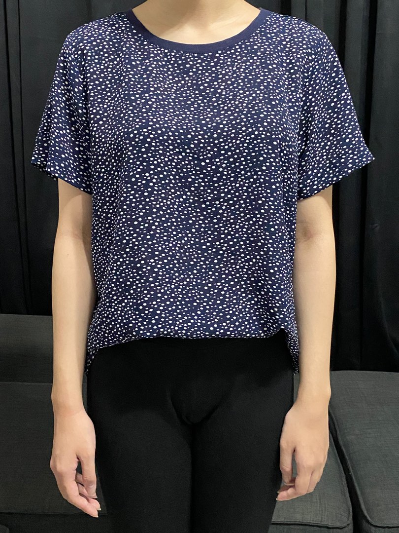 Forme blouse, Women's Fashion, Tops, Blouses on Carousell