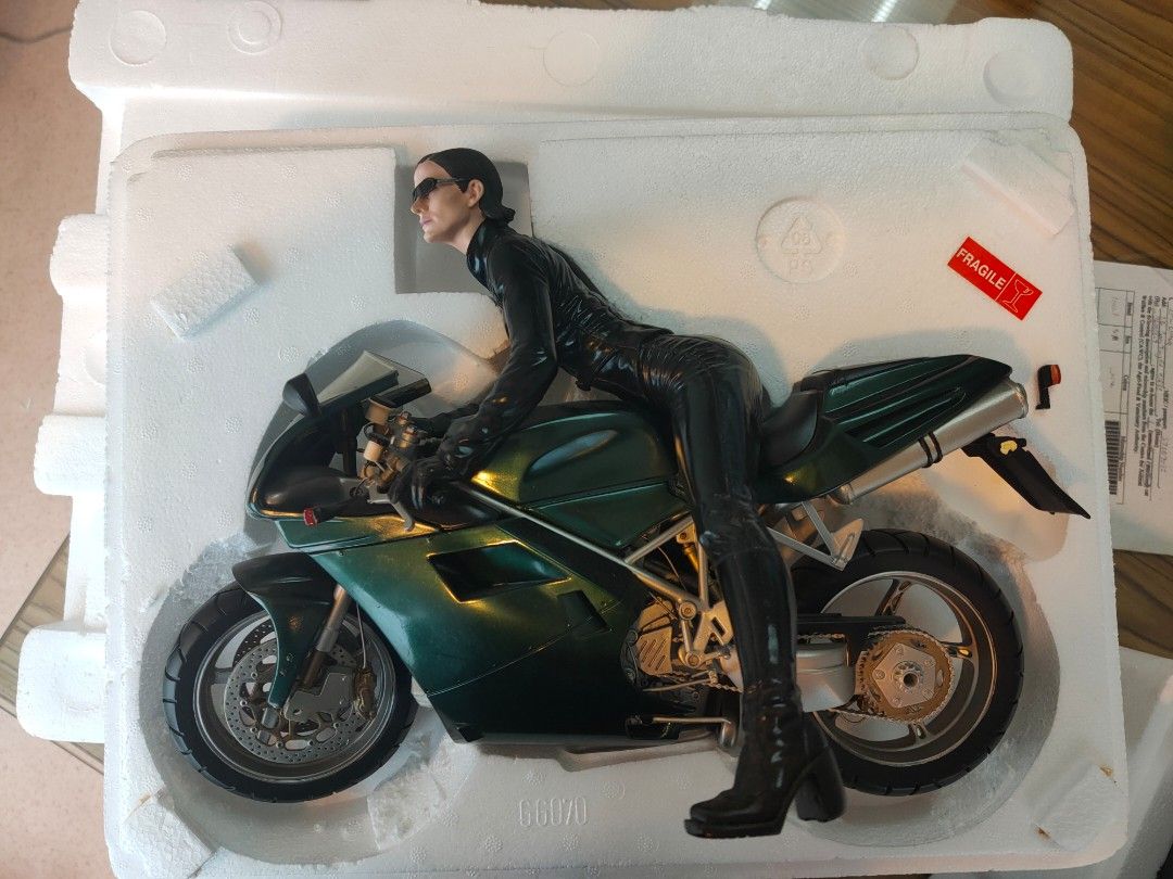 Gentle Giant Matrix Reloaded Trinity on Motorcycle Statue, Hobbies ...